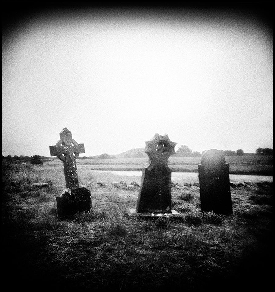 Roadside Cemetery – Connie Conway Fine Art Photography
